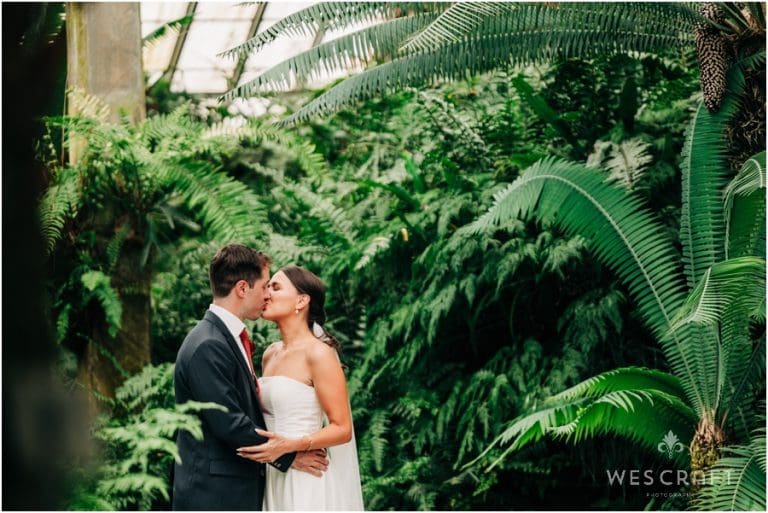 A Chicago Wedding at the Garfield Park Conservatory - Wes Craft Photography